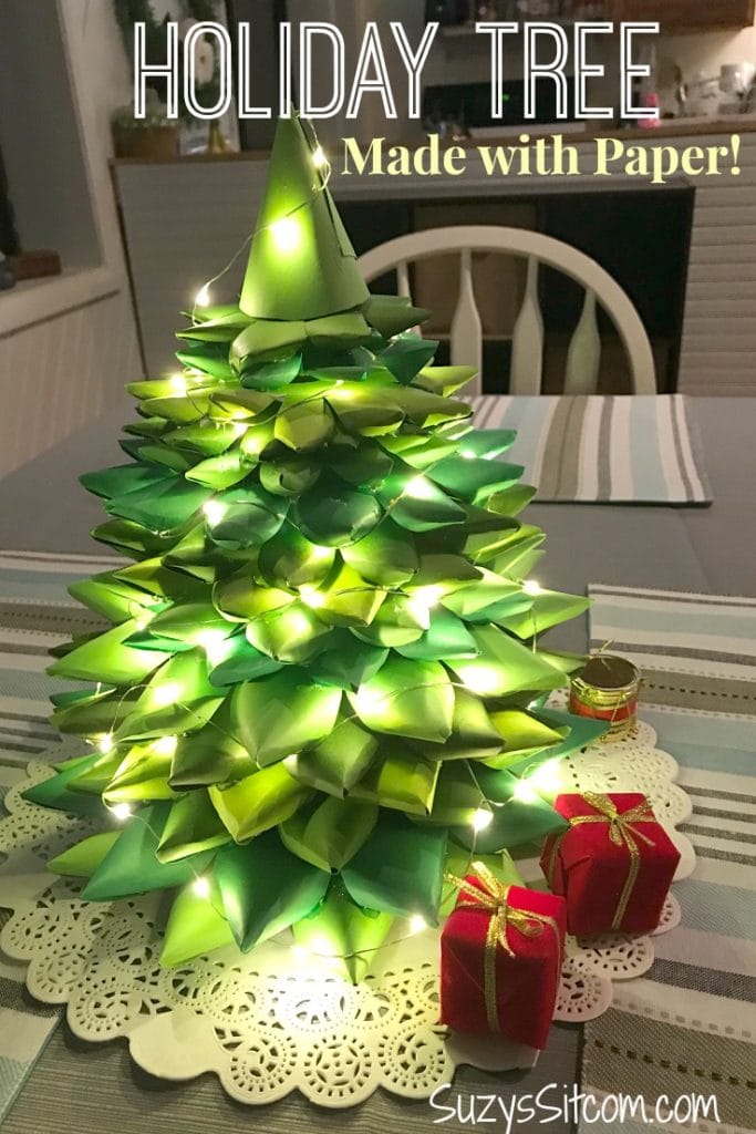 How to Create a Paper Christmas Tree - Ideas for the Home