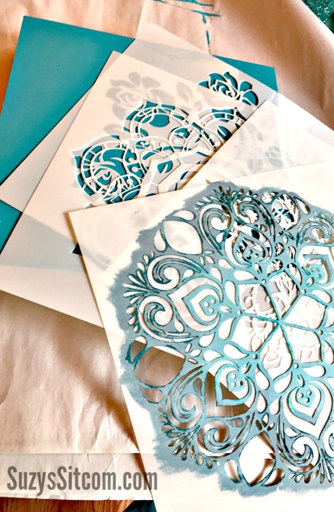 Create Textured Art With Stencils - Ideas for the Home