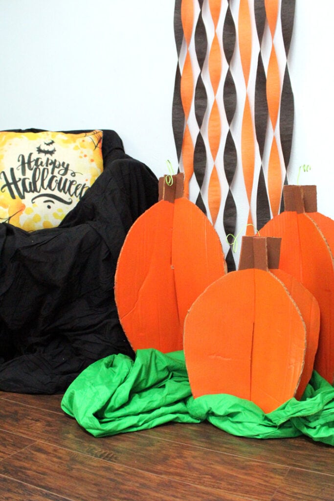 DIY Cardboard Pumpkin Cutout Fall & Halloween Home Decor