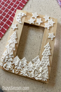 Easy Clay Picture Frame Tutorial - Ideas for the Home